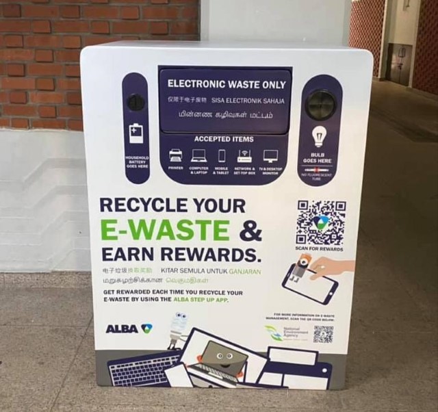 Yuhua Family | Merchant: E-Waste Bin